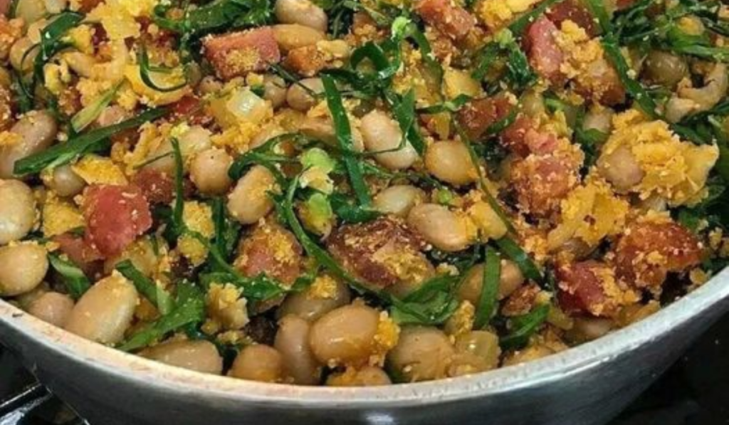 Feijão tropeiro - Receitas Maravilhosa