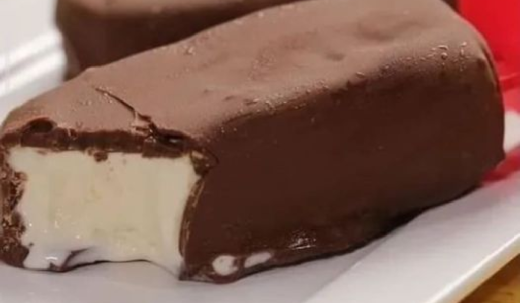 Picolé de leite em pó com chocolate - Receitas Maravilhosa